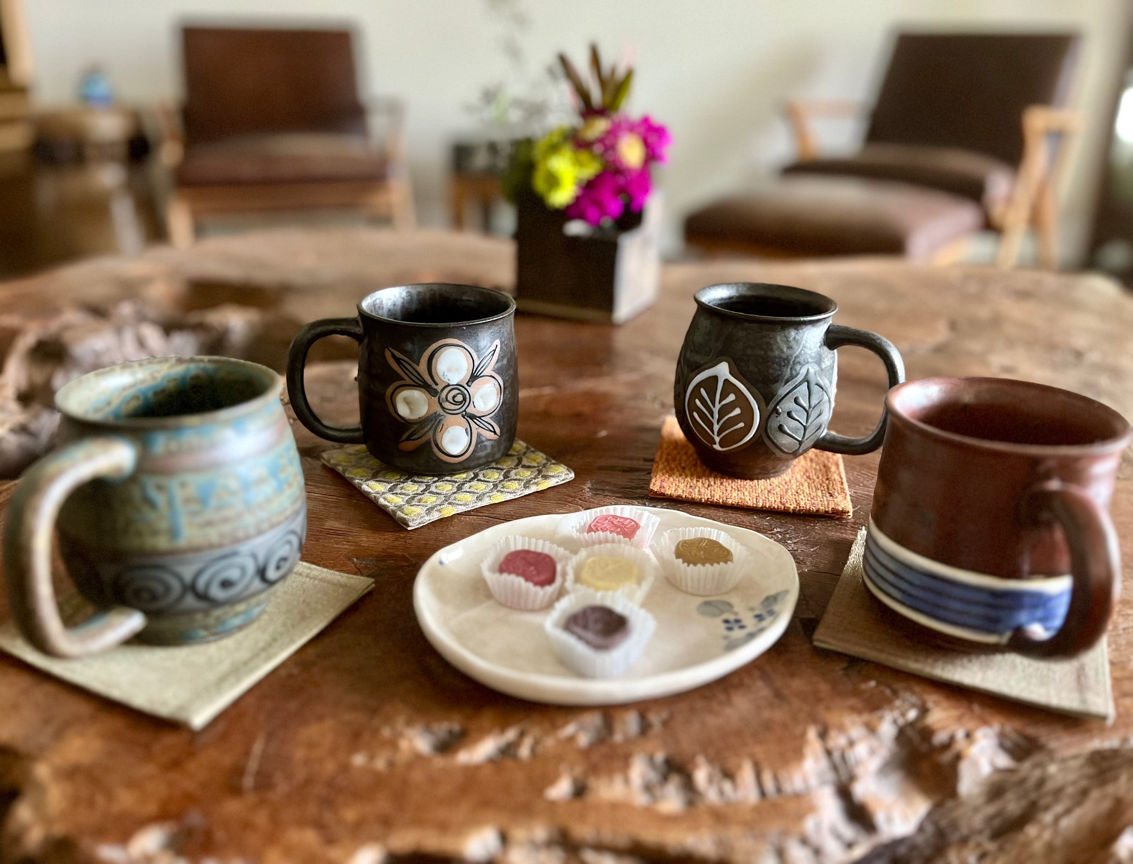 Retro Mugs – Sayumi Iro Iro